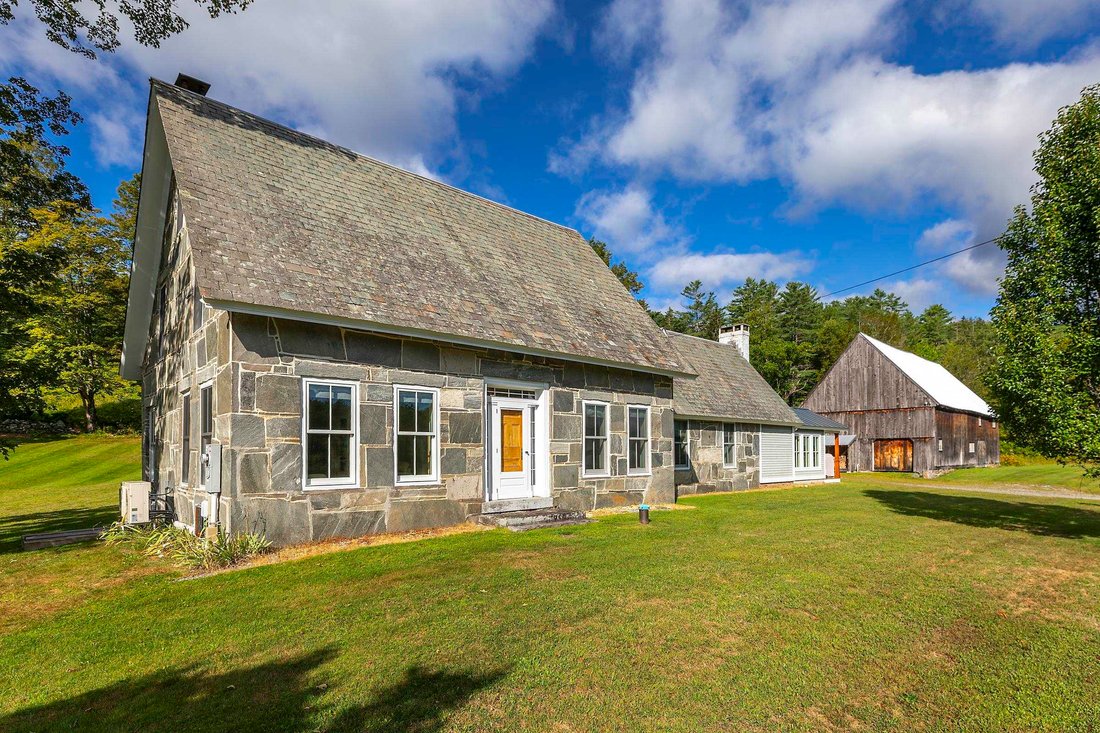 Historic Snecked Ashlar Estate On In Cavendish, Vermont, Vereinigte ...