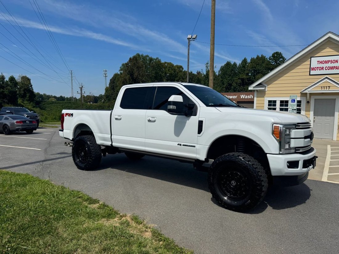 2018 Ford F250 Super Duty Crew Cab In Charlotte, Nc, United States For ...