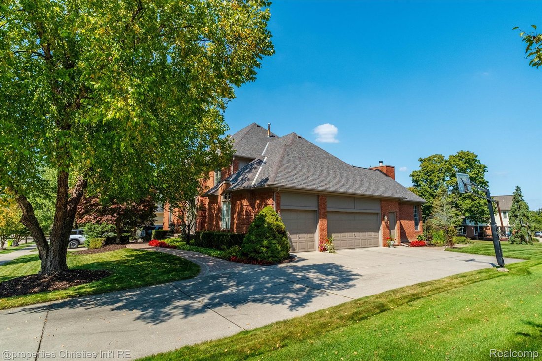 Single Family Home/House Novi United In Novi, Michigan, United States ...