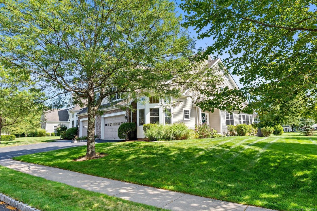 2 Seminole Way #2, Bloomfield, Ct In Bloomfield, Connecticut, United ...