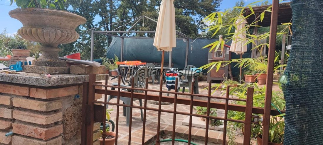 Colonia En Venta En Chiusdino (Si) En Buono En San Giusto, Toscana ...