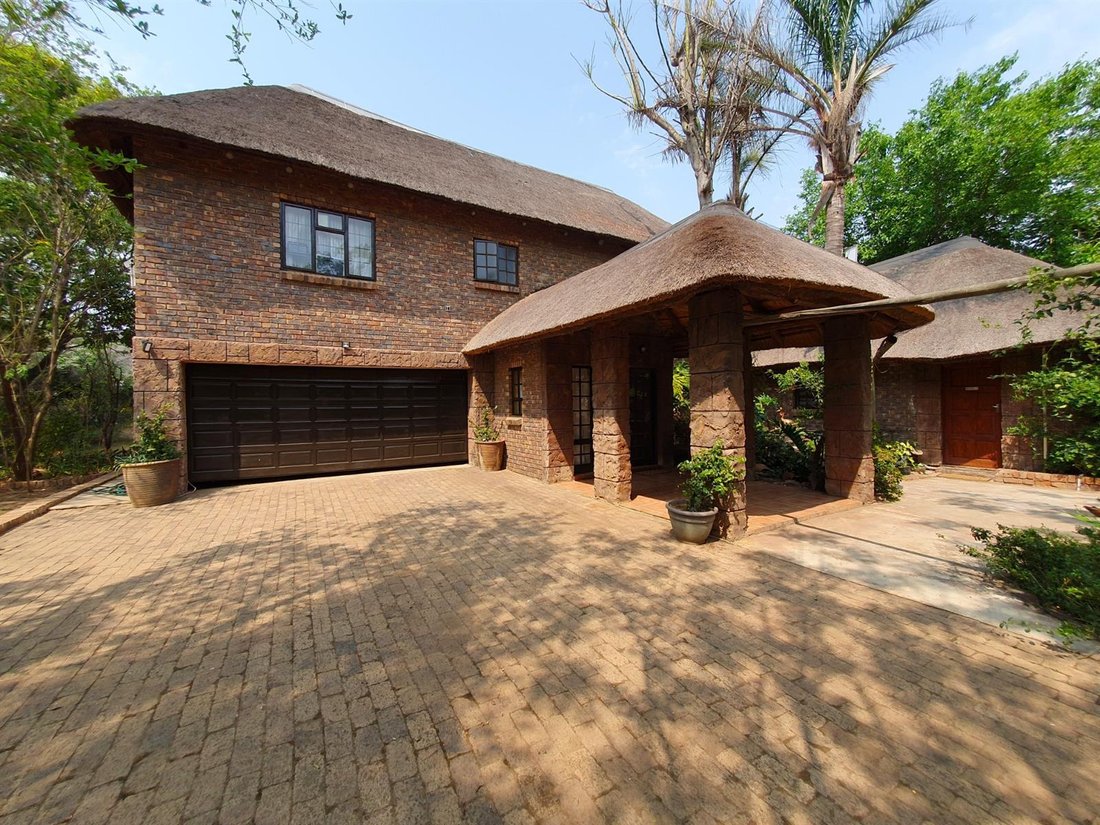 Multi Family Estate With Thriving Wedding In Roodeplaat, Gauteng, South ...