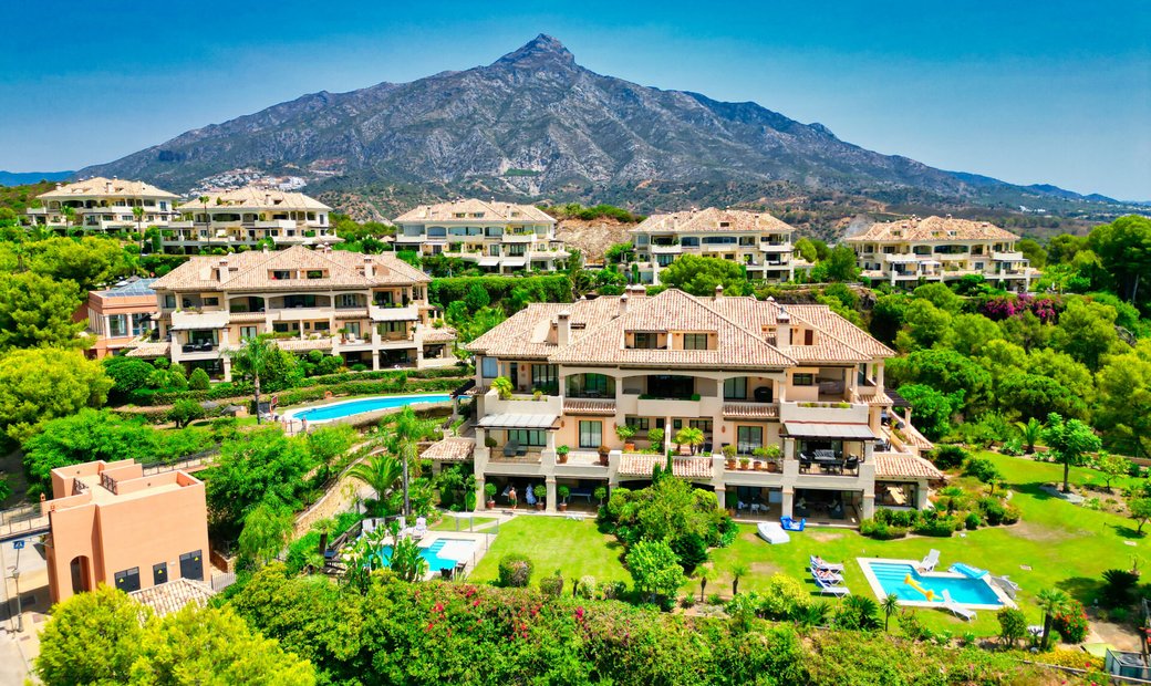 Apartment For Sale In Aloha Park, Marbella In Nueva Andalucia, Marbella ...