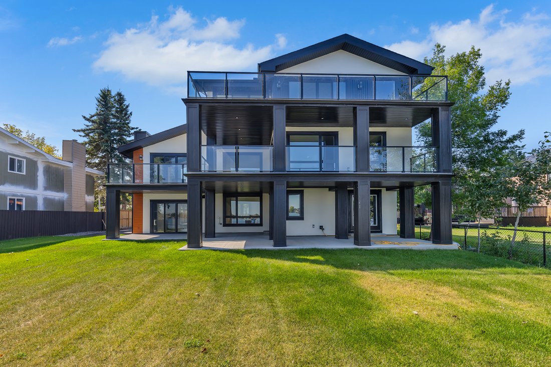 Single Family Home Chestermere In Chestermere, Alberta, Canada For Sale ...