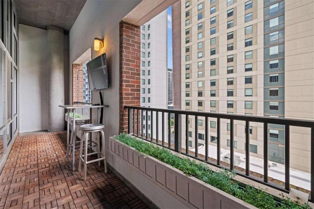 Condominium In Atlanta In Atlanta, Georgia, United States For Sale ...
