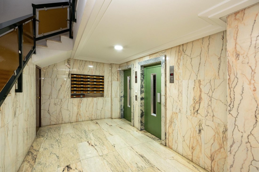 Granada Flat In Beiro, Granada, Spain For Sale (16186603)