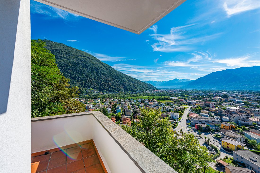 "The House On The Rock" With Breathtaking Views In Losone, Ticino ...
