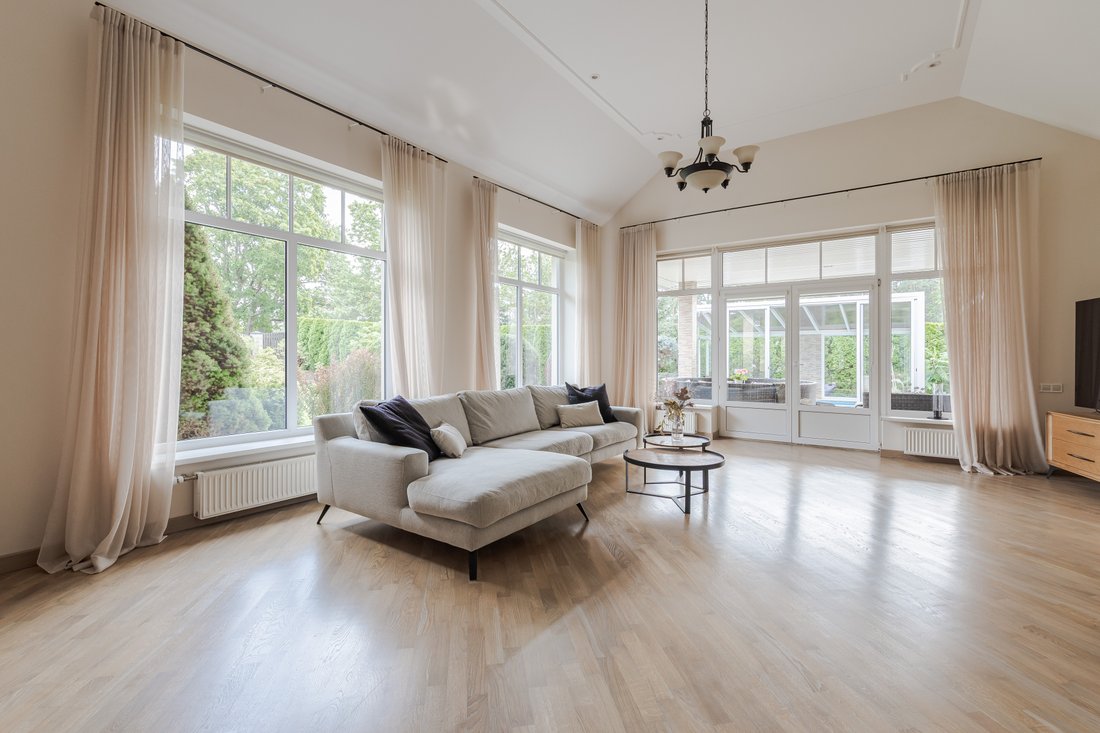 Quality House With A Spa, Swimming Pool And Beautiful Garden In Bukulti ...