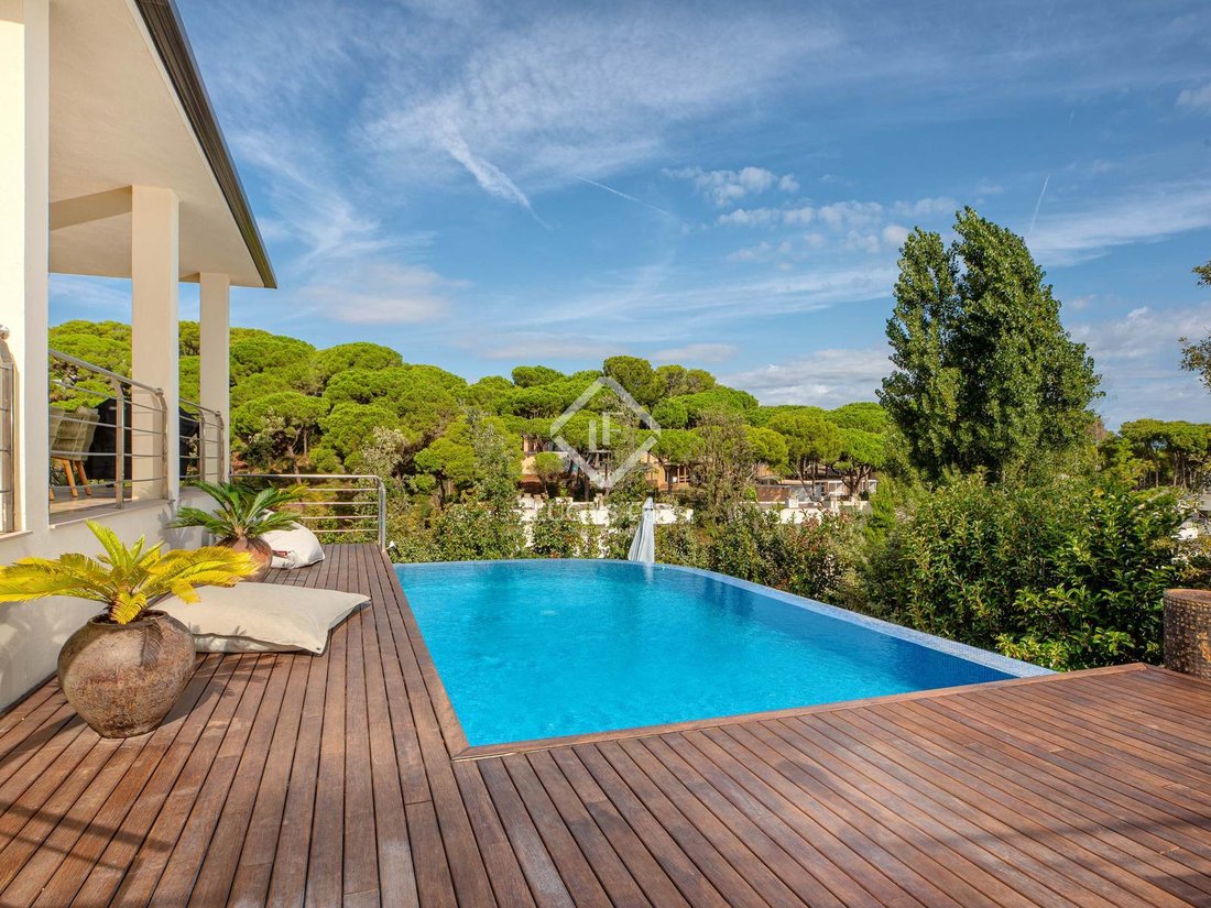 Pals House / Villa In Pals, Catalonia, Spain For Sale (16189298)