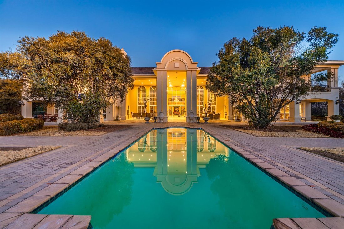 Classic Luxury Six In Waterfall Equestrian Estate, Gauteng, South ...