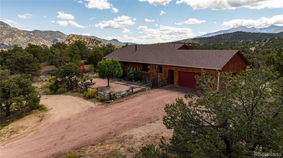 4 Bedrooms Single Family Detached In Howard, Colorado, United States ...