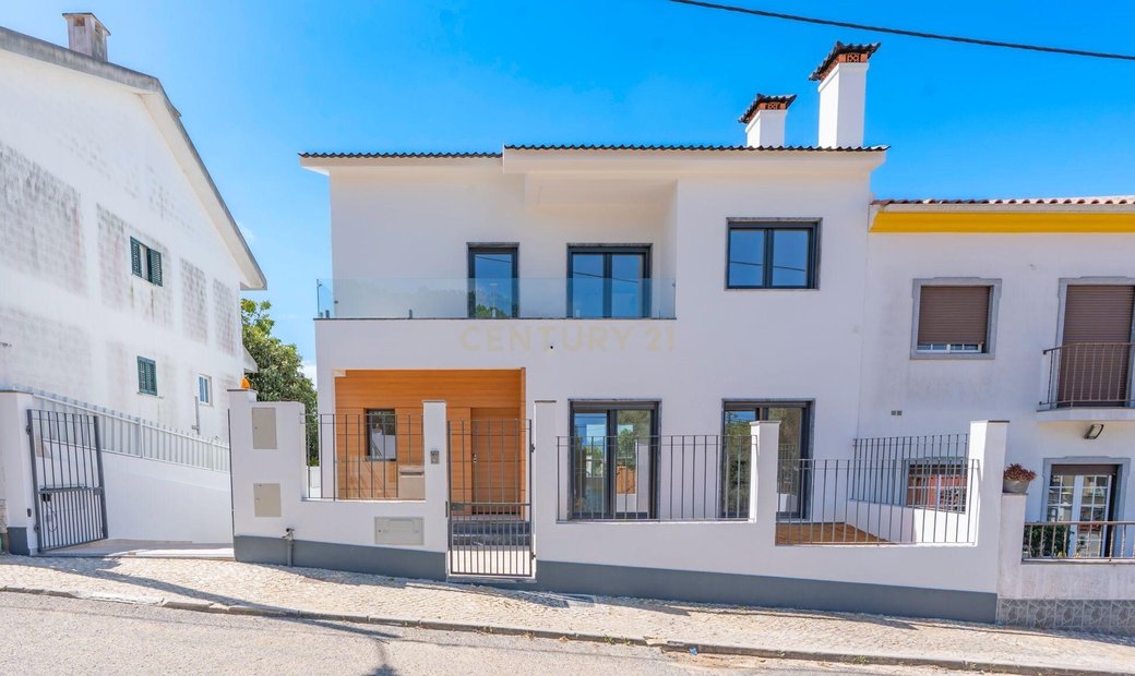 Renovated Luxury Villa In Amora With Pool In Amora, Setubal, Portugal ...