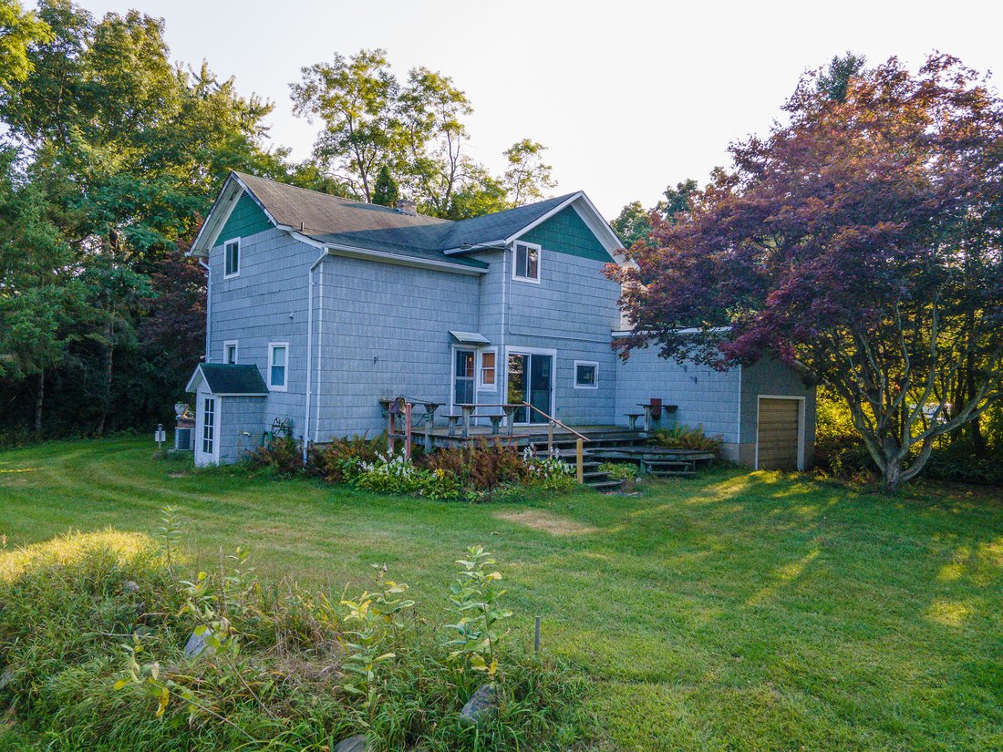 4 Bedrooms Single Family Detached In Leoni, Michigan, United States For ...