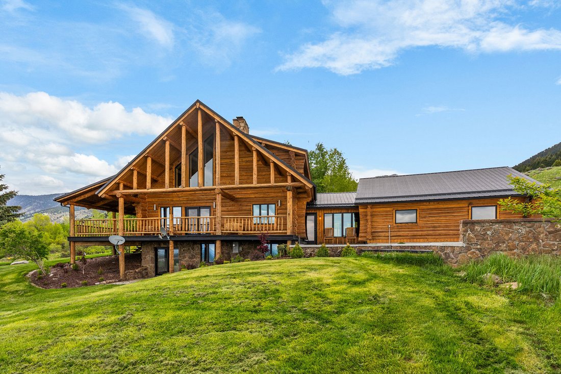 Aspen Ridge Ranch At Four Bar Ranches In Belgrade, Montana, United ...