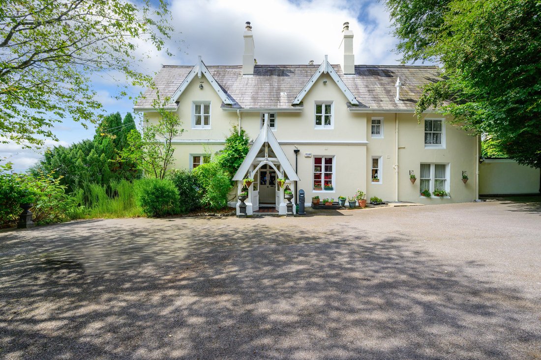 Robin Hill House Is A Magnificent Victorian In Cobh, County Cork ...