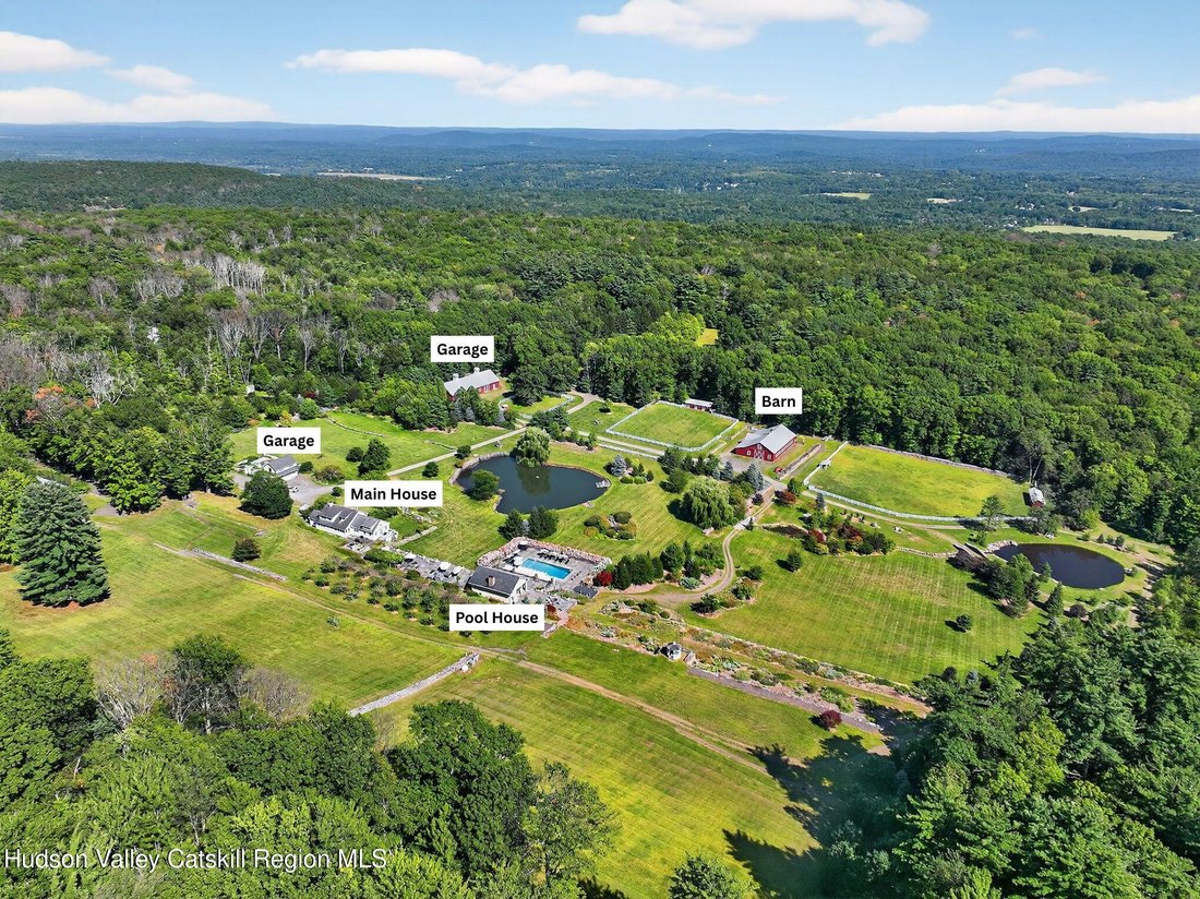 197 199 Chestnut Hill Road, In Stone Ridge, New York, Vereinigte ...