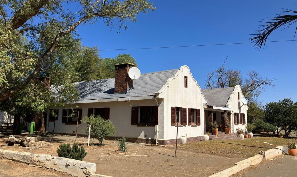 Skaapplaas Te Koop In Vanwyksvlei, Northern Cape, South Africa For Sale ...