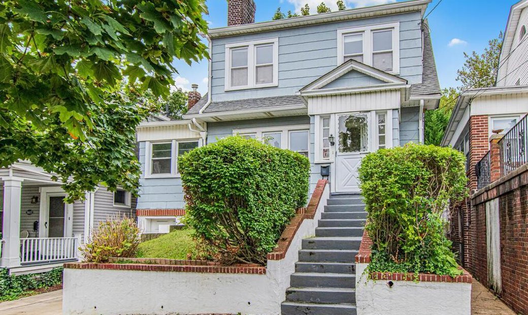 House Bronx In New York, New York, United States For Sale (16204704)
