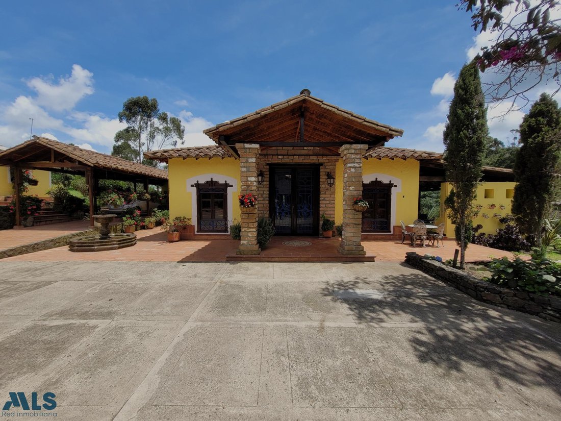 Tranquility Surrounded By Nature, Countryside And Comfort In Envigado ...