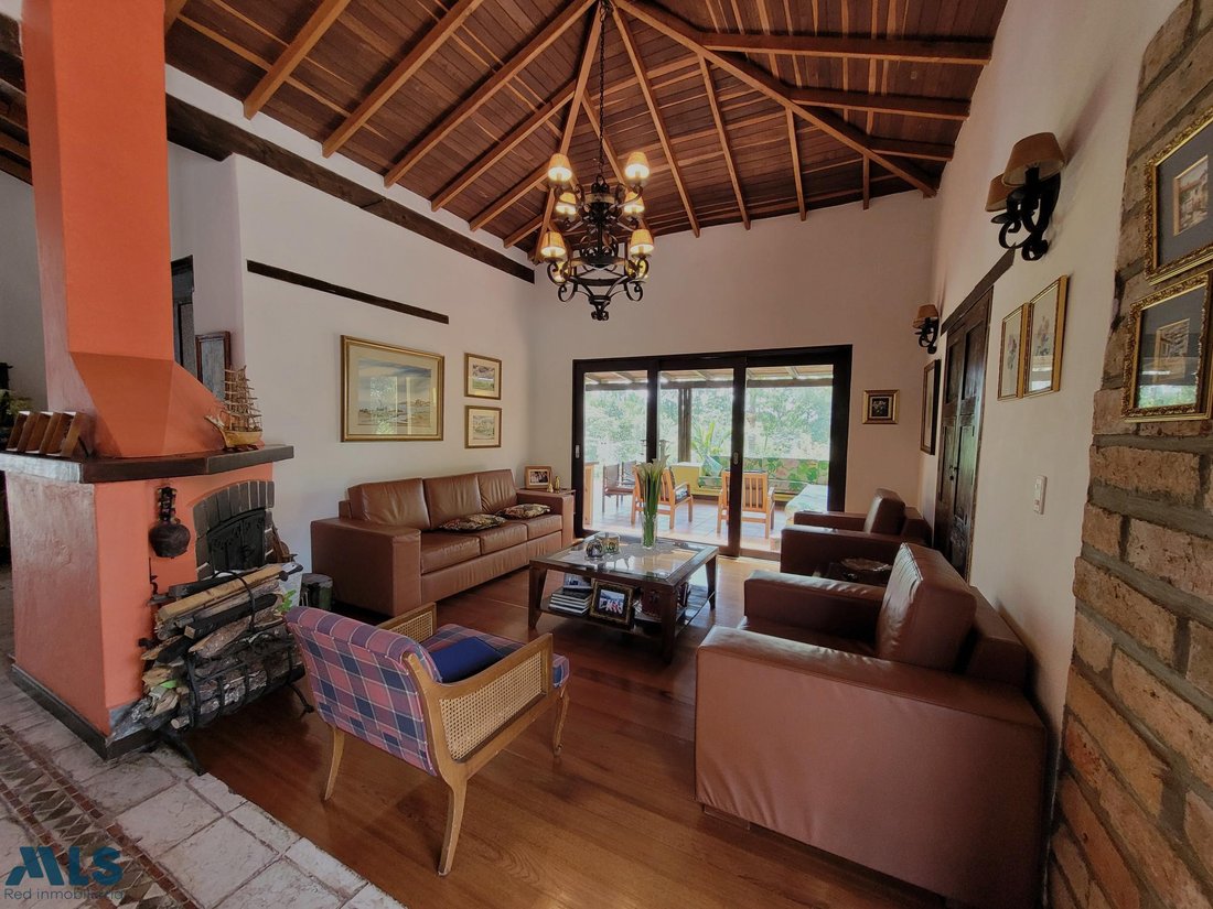 Tranquility Surrounded By Nature, Countryside And Comfort In Envigado ...