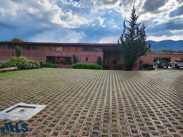 Beautiful Country House In El Retiro In Retiro, Antioquia, Colombia For ...