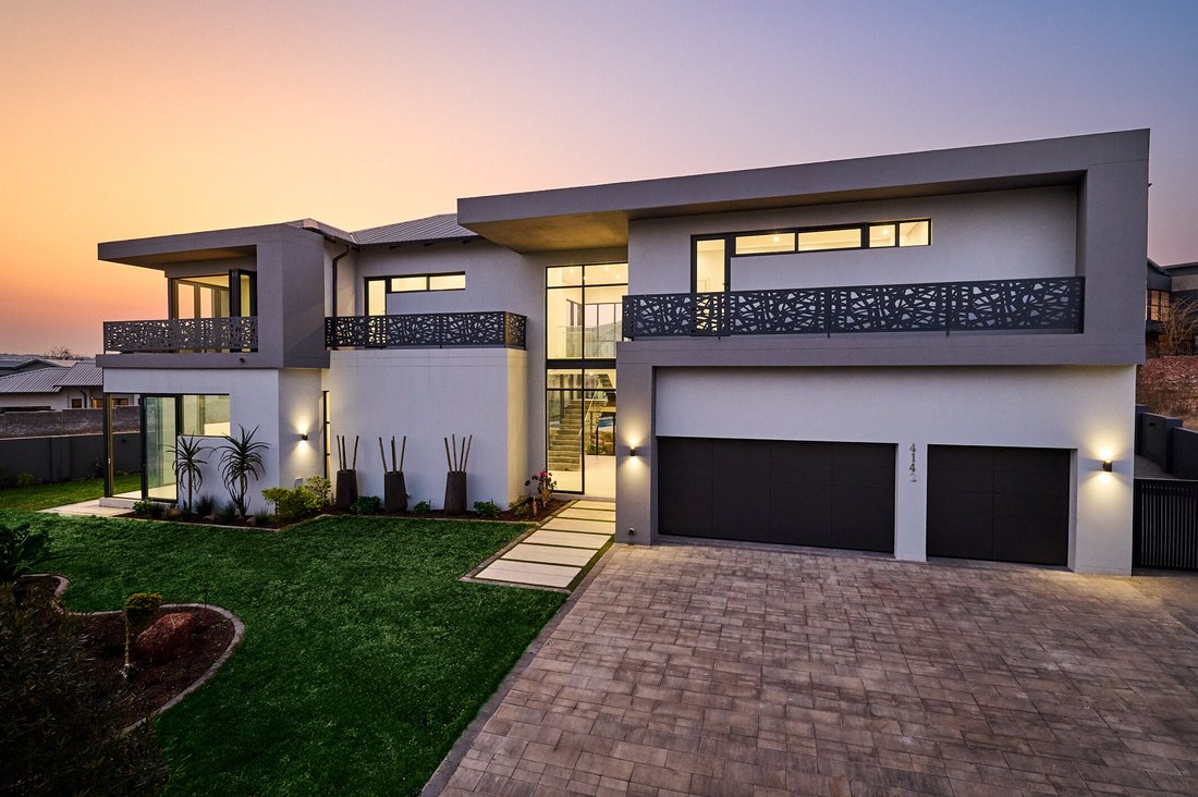 A Grand Five Bedroom Residence Where In Midrand, Gauteng, South Africa ...