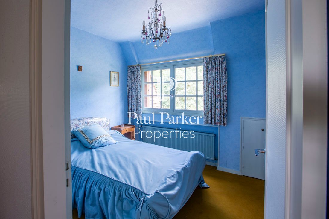 9 Room House 229 M2 5 Bedrooms 27120, 1 In Houlbec Cocherel, Normandy ...