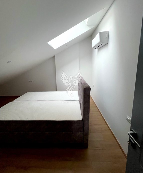 Flat Baška Voda, 180m2 In Baska Voda, Split Dalmatia County, Croatia ...