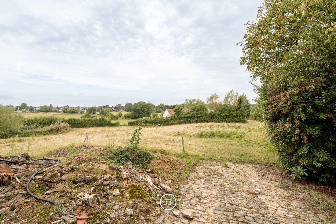 Het Ronkelhof In Wemmel, Flanders, Belgium For Sale (16219640)