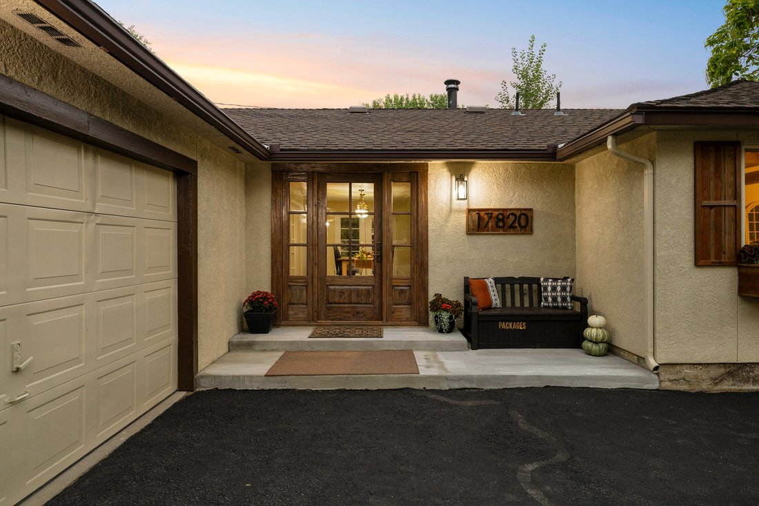 Un Raro Santuario Rural En El Sur De Reno En Reno, Nevada, Estados ...