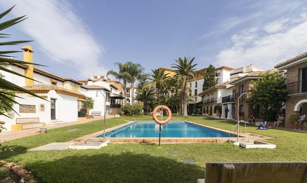 Villa Villa For Rent In Fuengirola, In Fuengirola, Andalusien, Spanien ...