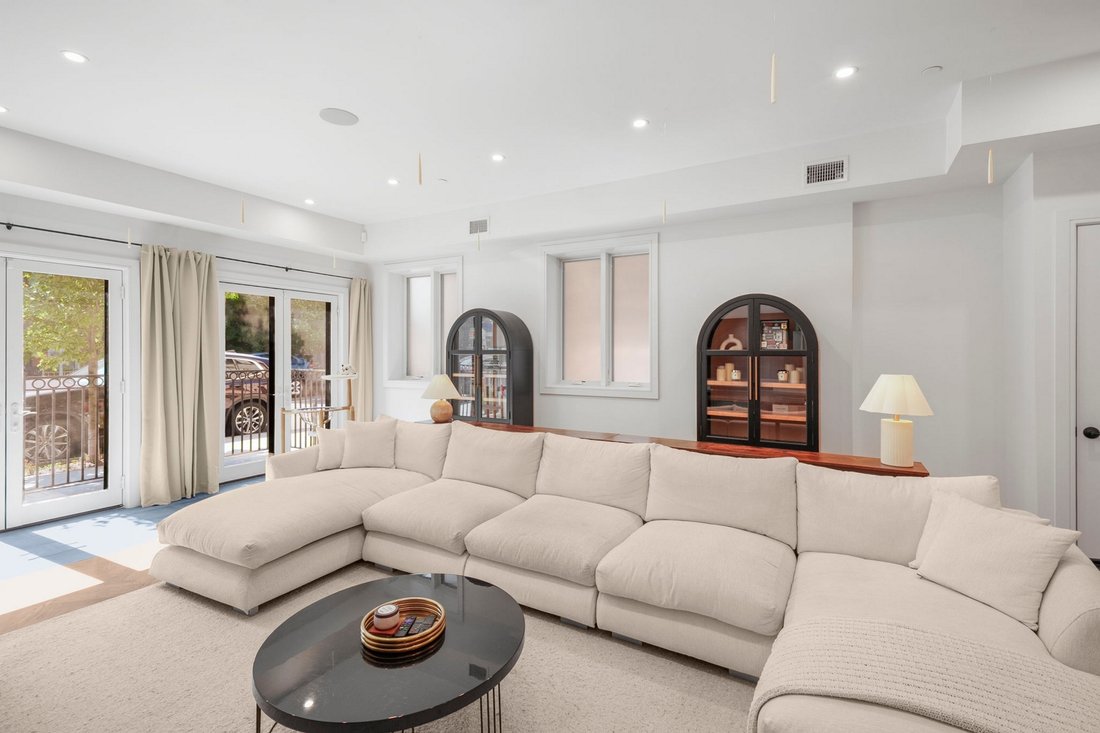 151 Webster Ave, Jc, Heights, Nj, En Jersey City, Nueva Jersey, Estados ...