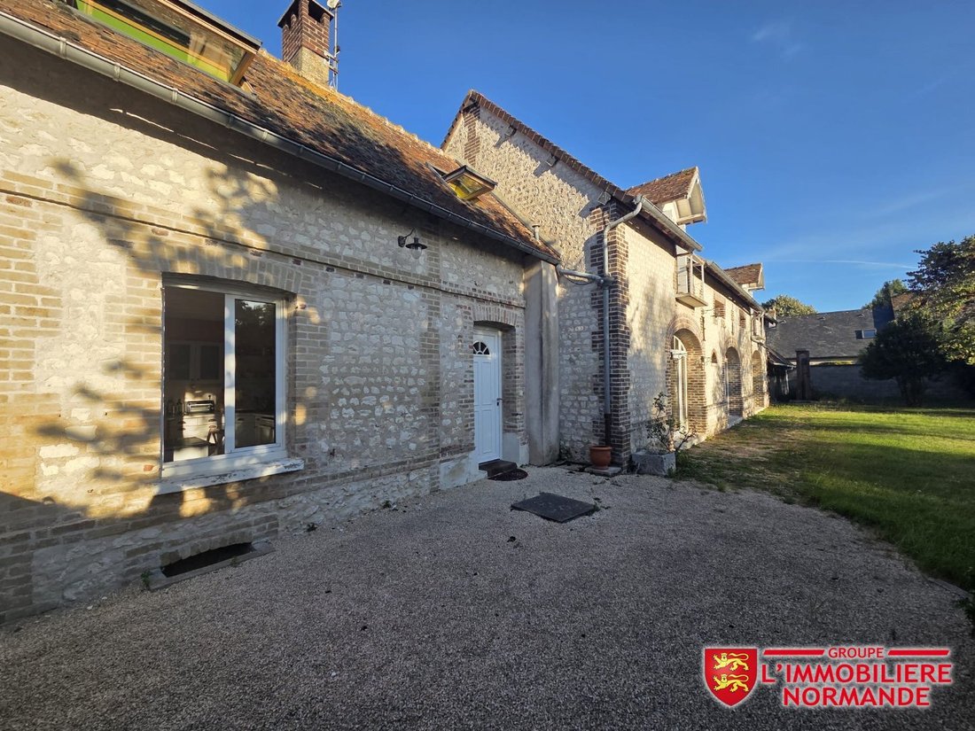 Stunning Character Home With Single Level Living In In Muids, Normandy ...
