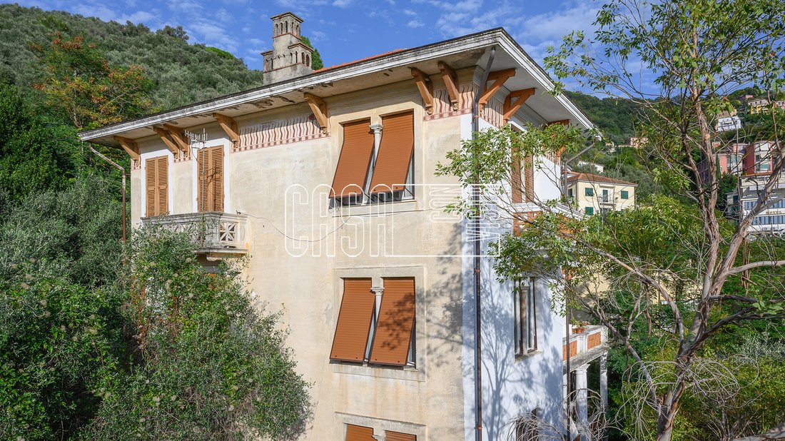 Villa With Castle Views, Terrace, And Garden Located In Lerici, Liguria ...