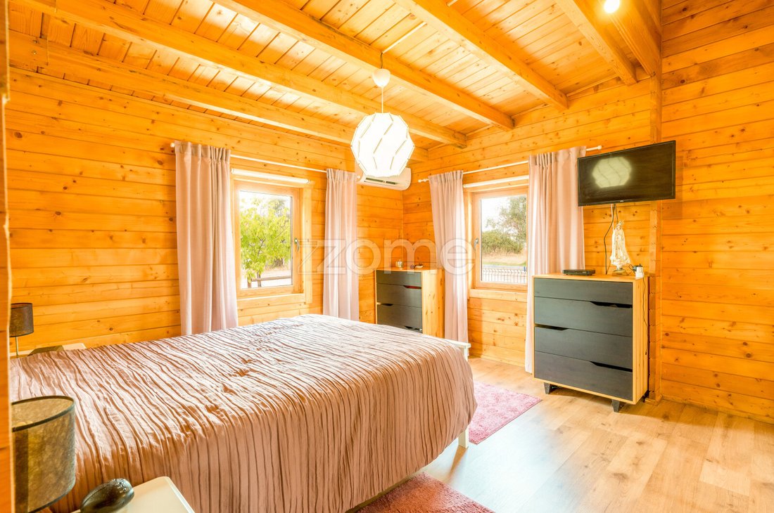Redondo Rustic Quinta In Redondo, évora District, Portugal For Sale ...