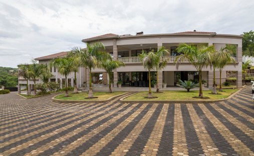 Luxury homes for sale in Zimbabwe | JamesEdition