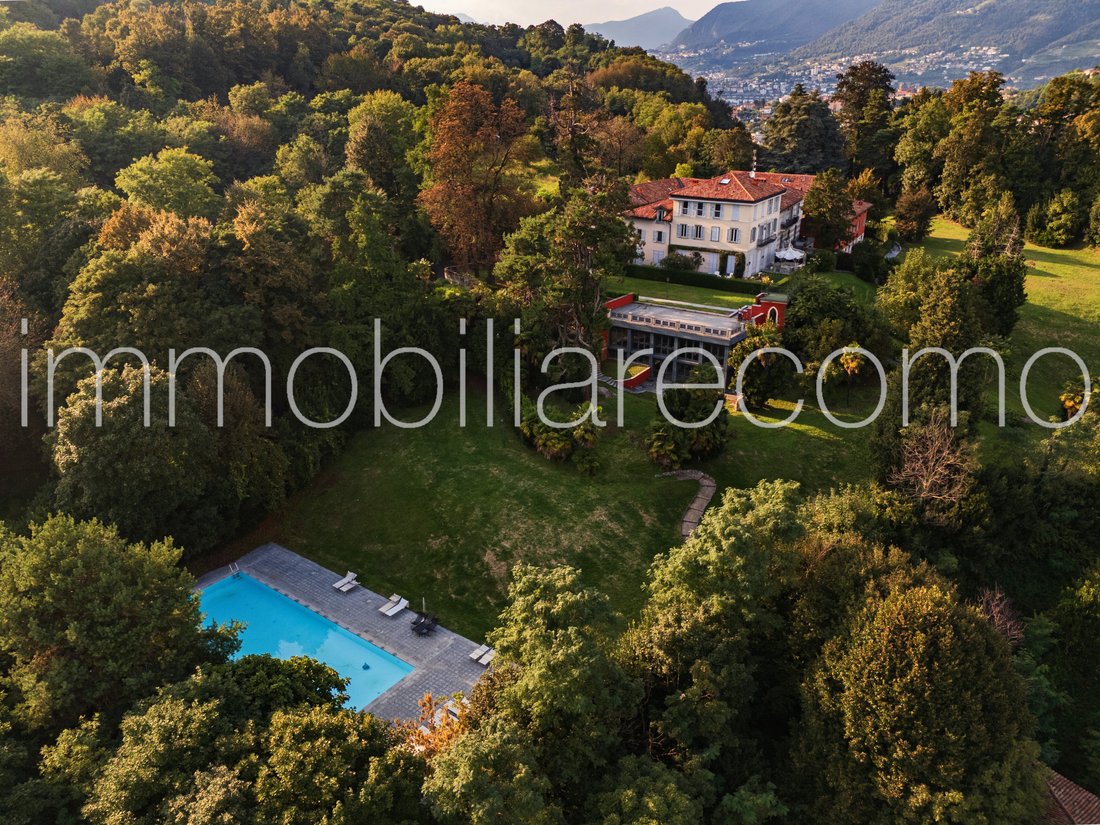 Como Apartment In Historical Building In Como, Lombardy, Italy For Sale ...