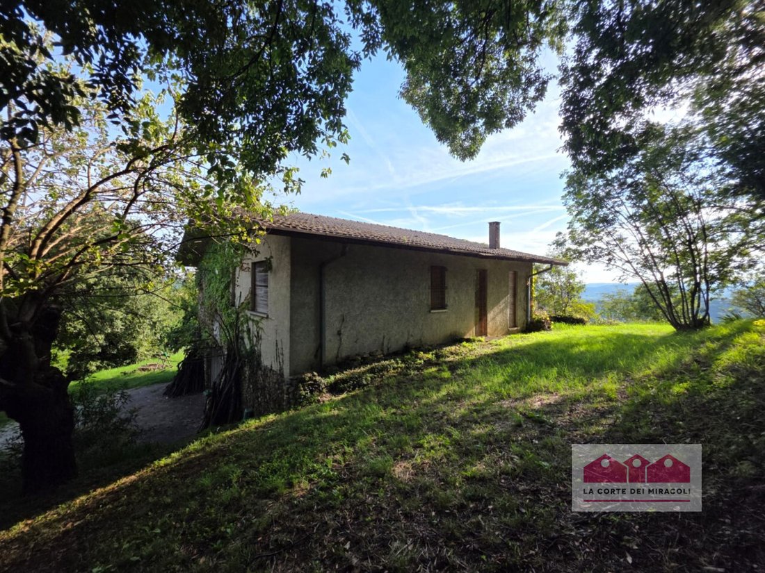 Ref. Vs14 Creazzo Hill 1970s Villa To Renovate With In Colle, Veneto ...