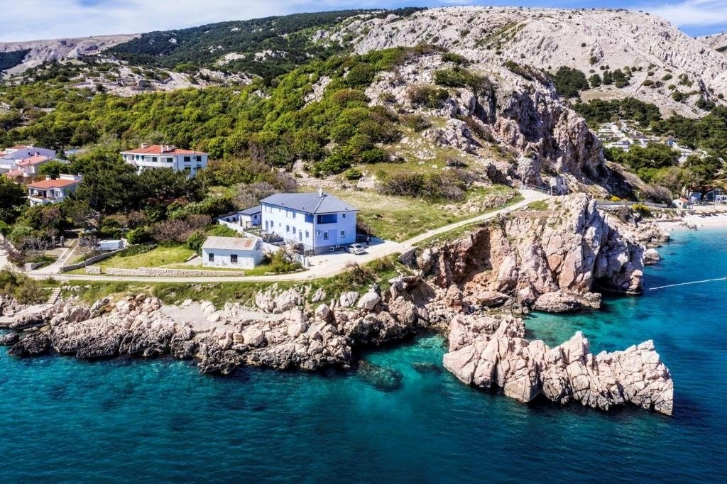 Villa En Venta En Baška, Isla Krk En Baška, Primorje Gorski, Croacia En ...