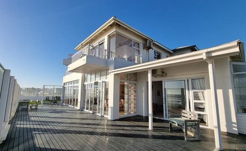 Luxury homes for sale in Namibia | JamesEdition