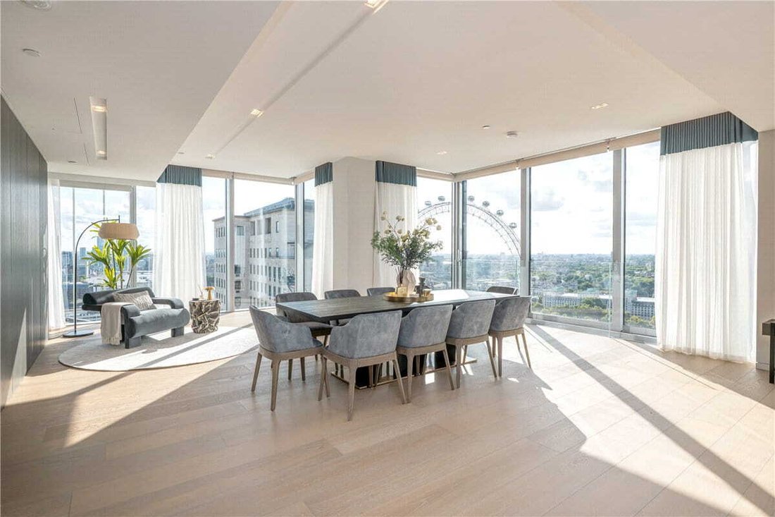 Casson Square, London Se1 In London, England, United Kingdom For Rent ...