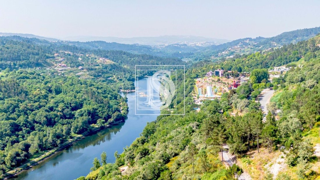 Land Nicht Definiert In Udf De In Amarante, Distrikt Porto, Portugal Zu ...