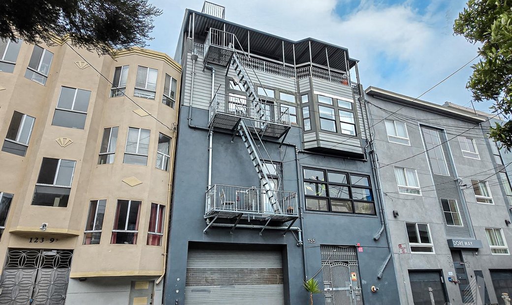 Uso Mixto En San Francisco En San Francisco, California, Estados Unidos ...