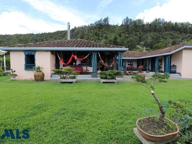 Extensive Independent Farm In Rionegro In Rionegro, Colombia For Sale ...