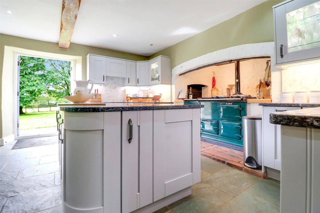 7 Bedroom Detached House For Sale In Devon In Meshaw, England, United ...