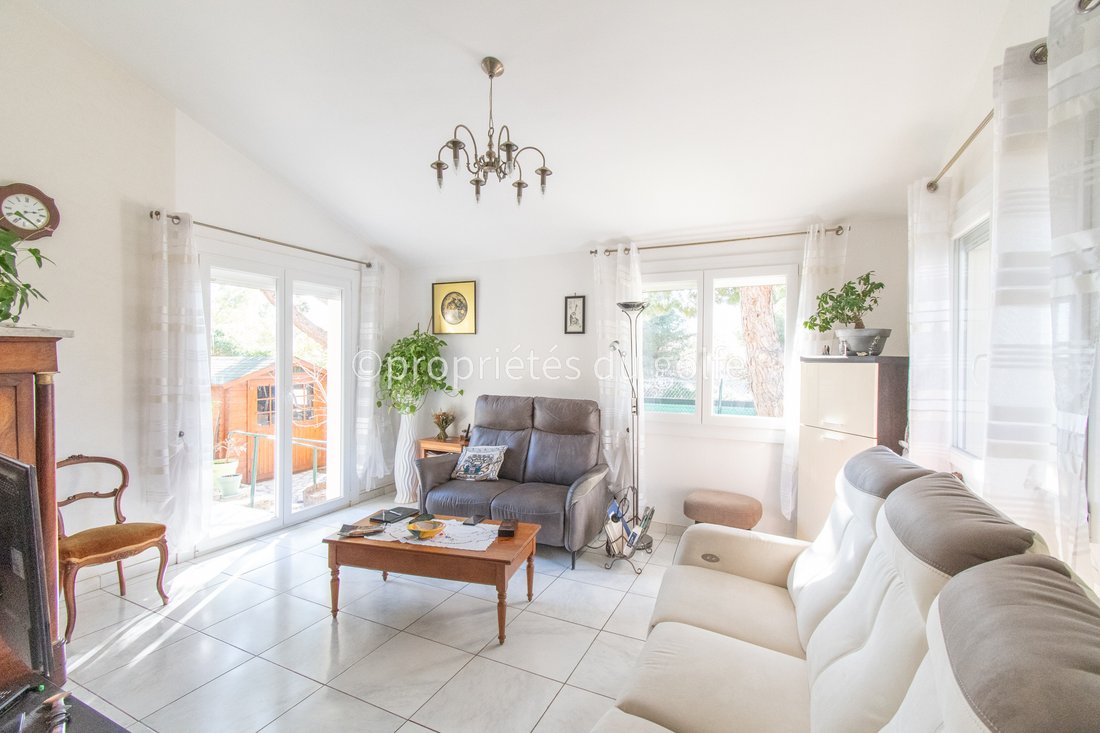 Sète, Charming 4 Room Villa Located Near The Beaches In Sète, Occitanie ...