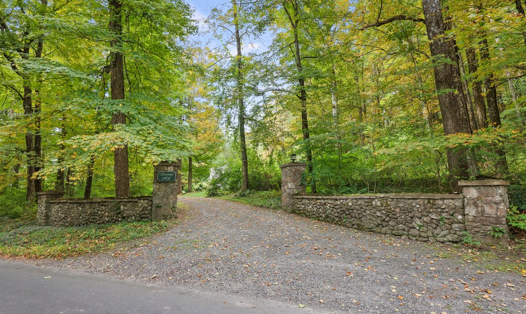 Finden Sie Den In Great Barrington, Massachusetts, Vereinigte Staaten ...