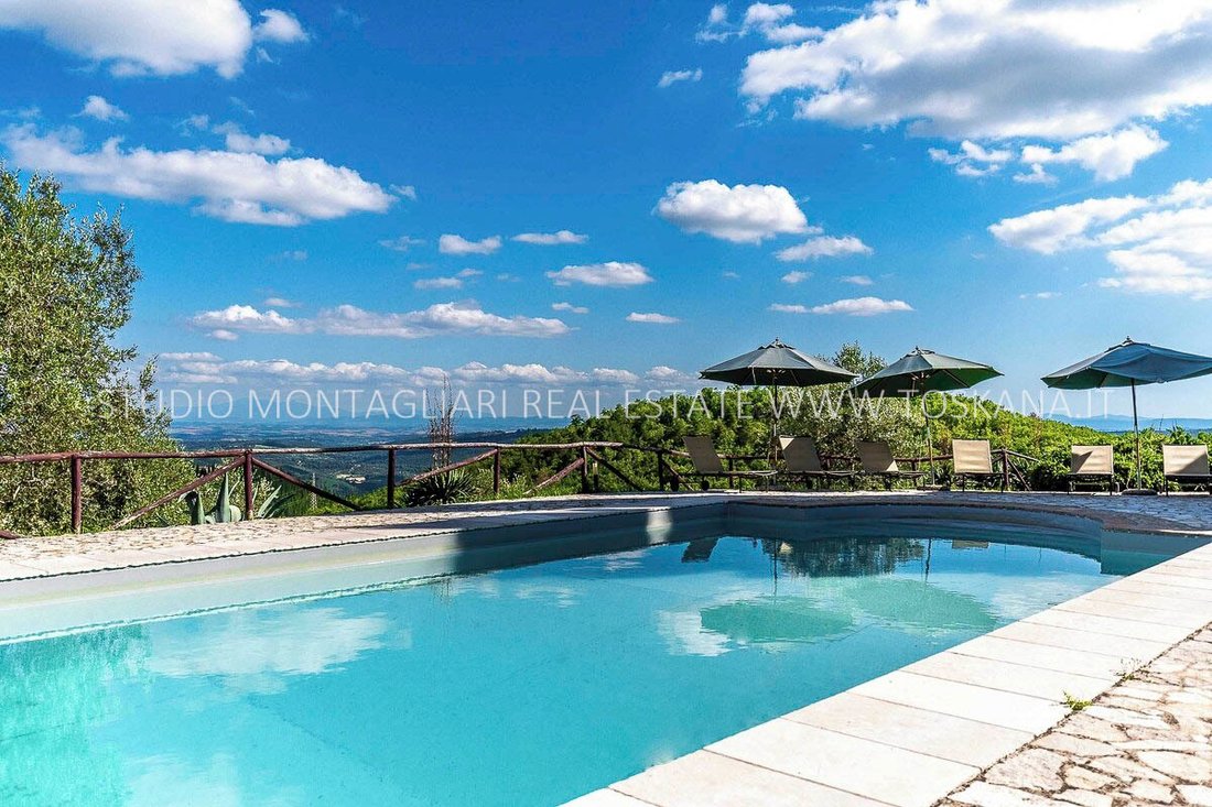 Farmhouse With Tower, Two Annexes And Pool In The In Castagnoli ...