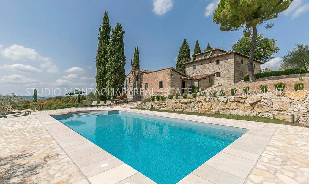 Farmhouse With Tower, Two Annexes And Pool In The In Castagnoli ...