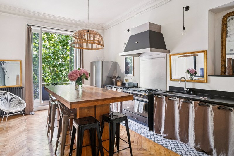 Lyon (69003) In Lyon, France For Sale (16256446)